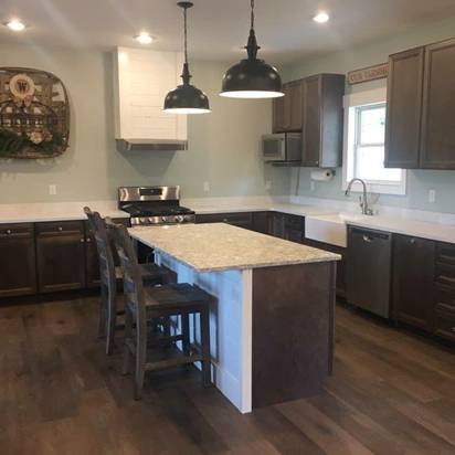 Solid Surface Gallery – Kitchen Tops, Inc